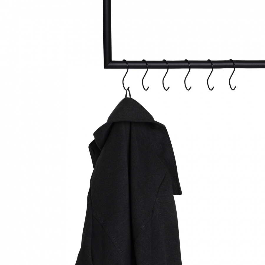 You Shaped Hanger 95 Black